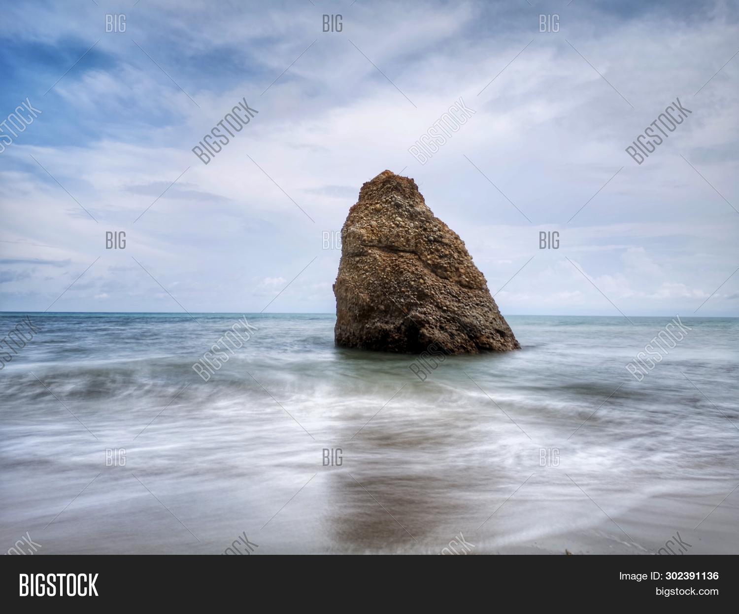 Beautiful Single Rock Image & Photo (Free Trial) | Bigstock