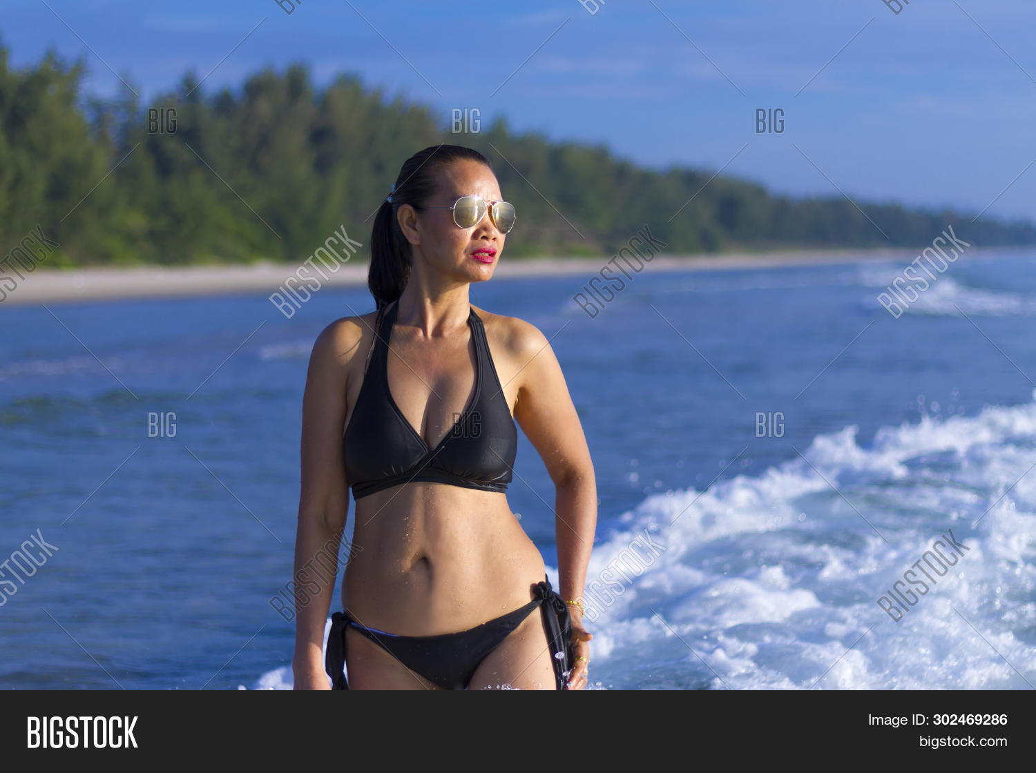 Woman Shape Sexy Image And Photo Free Trial Bigstock