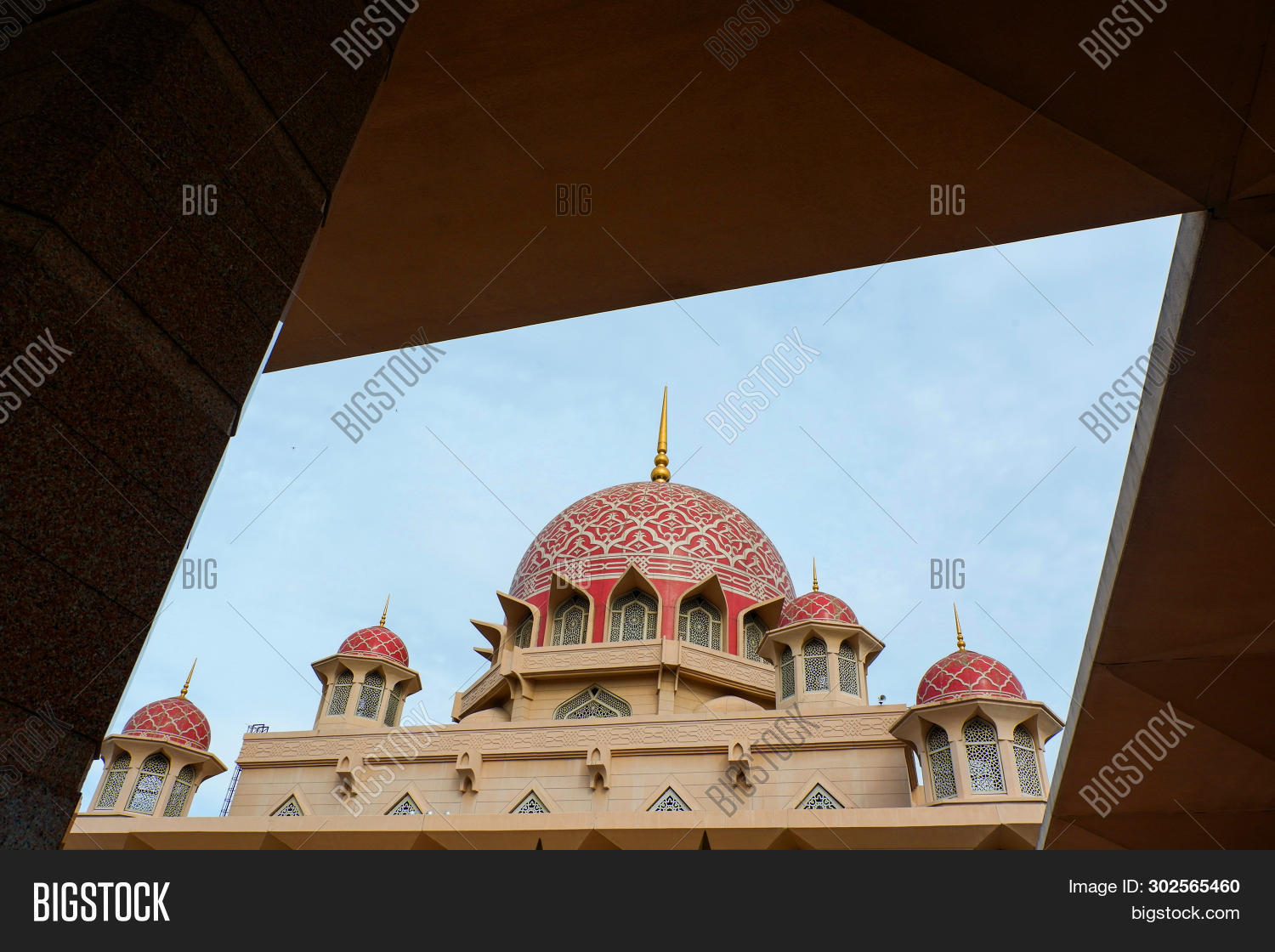 Putra Mosque Most Image & Photo (Free Trial) | Bigstock