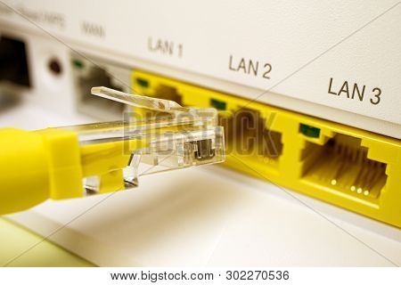 White Router Home Image & Photo (Free Trial) | Bigstock
