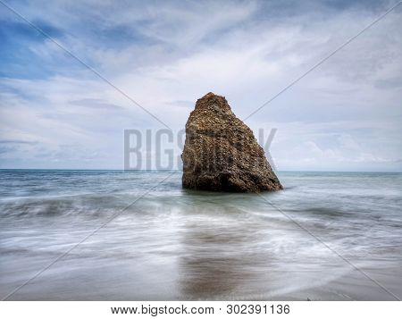 Beautiful Single Rock Image & Photo (Free Trial) | Bigstock