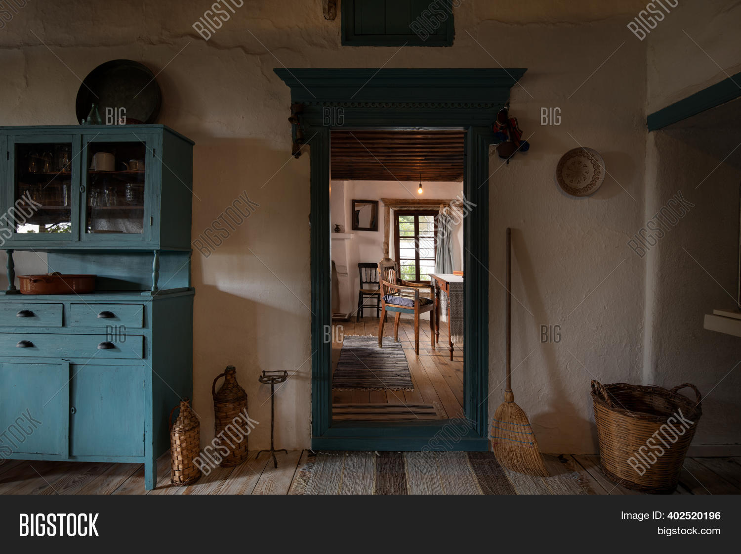 Front View Big Old Image & Photo (Free Trial) | Bigstock