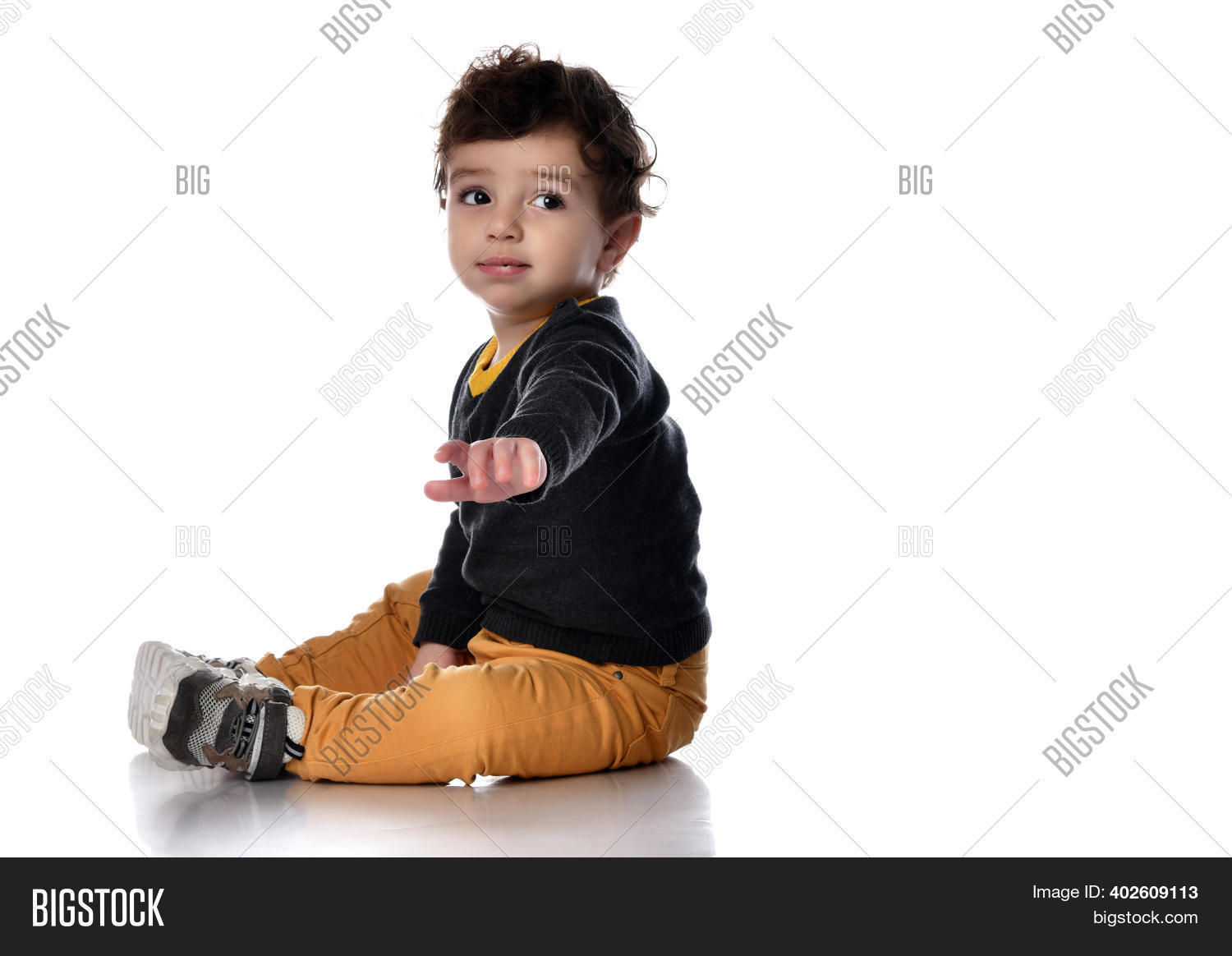 Little Boy Sits Image & Photo (Free Trial) | Bigstock