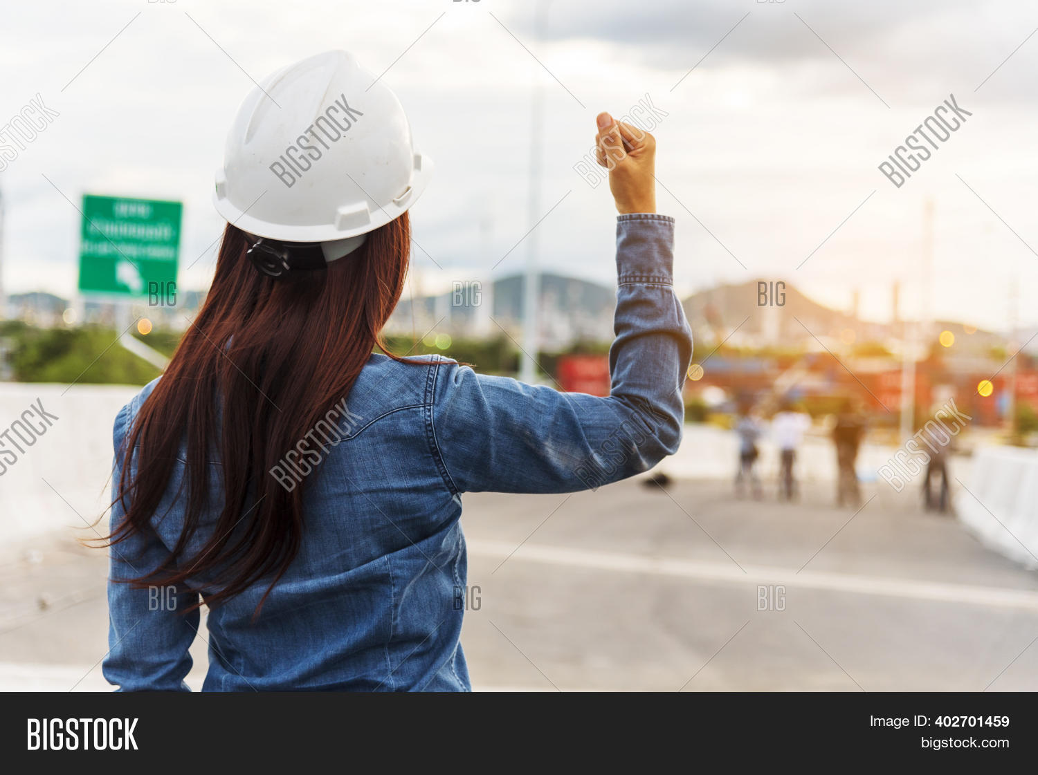 Woman Engineer Image & Photo (Free Trial) | Bigstock