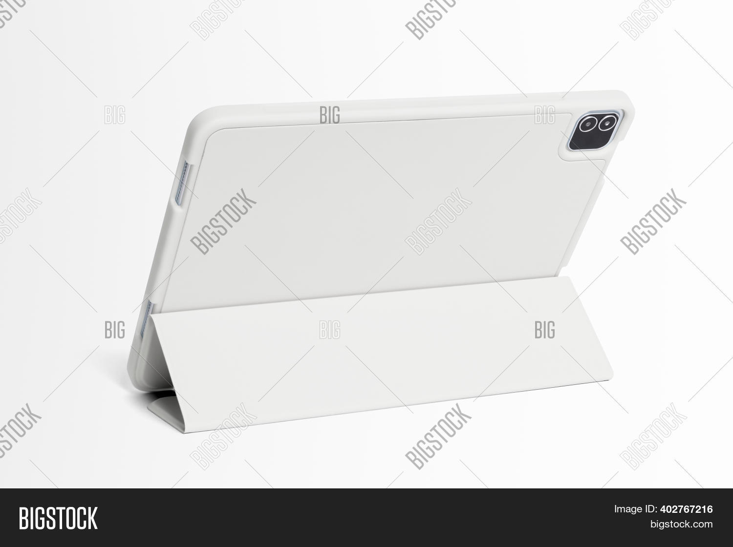 White Digital Tablet Image & Photo (Free Trial) | Bigstock