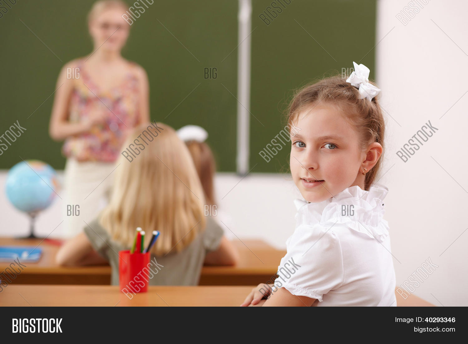 Little Girl Sitting Image & Photo (Free Trial) | Bigstock