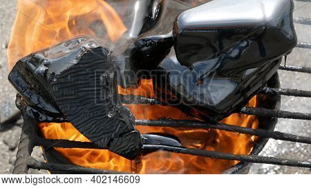 Molten Hot Tar Bucket Image & Photo (Free Trial) | Bigstock
