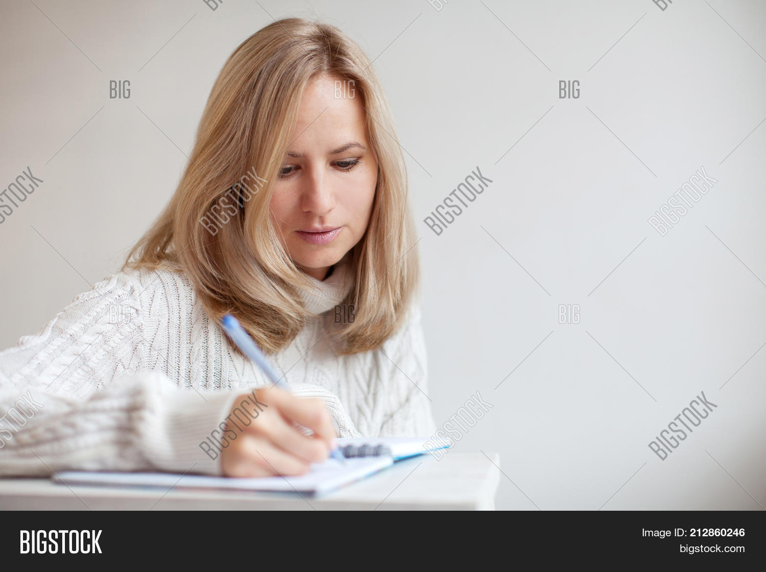 Woman Writing Pen Image & Photo (Free Trial) | Bigstock