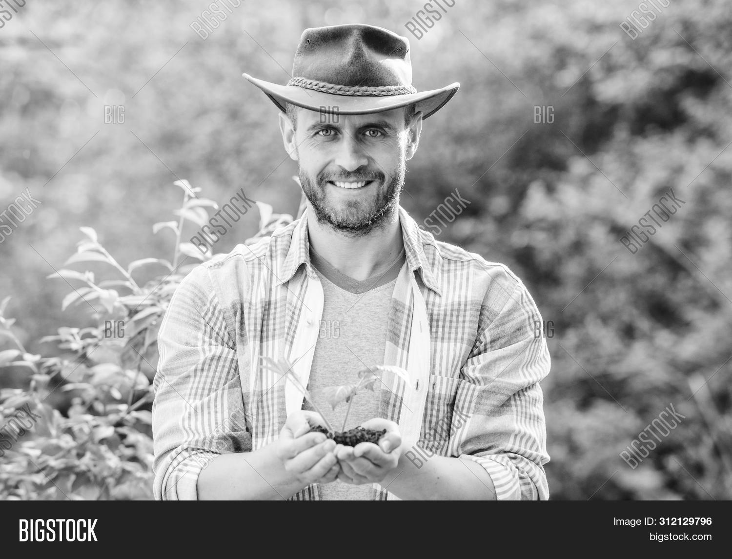 Muscular Ranch Man Image & Photo (Free Trial) | Bigstock