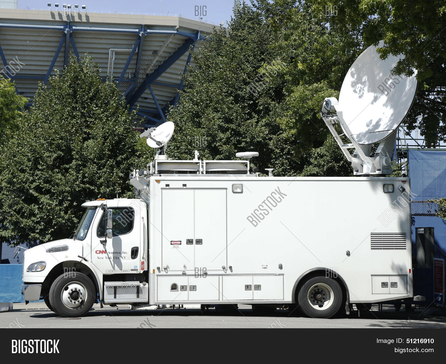 CNN Truck Front Image & Photo (Free Trial) | Bigstock