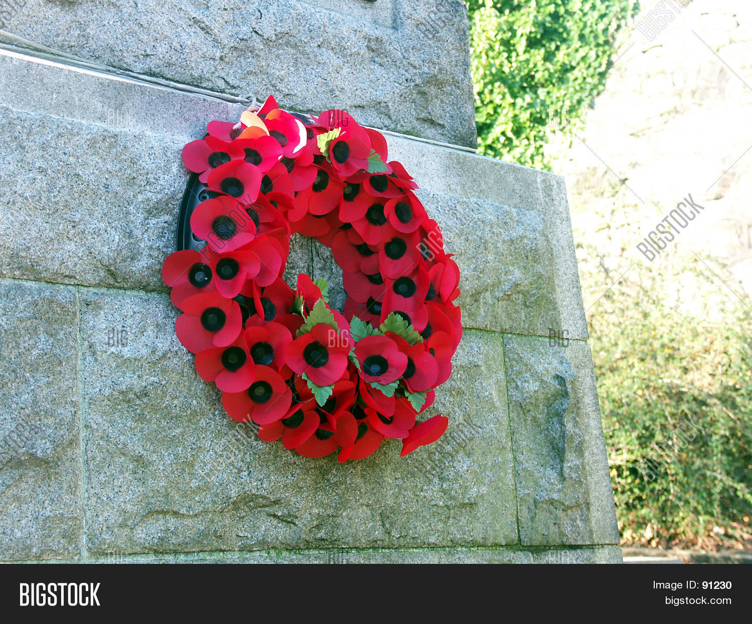 War Memorial - Wreath Image & Photo (Free Trial) | Bigstock