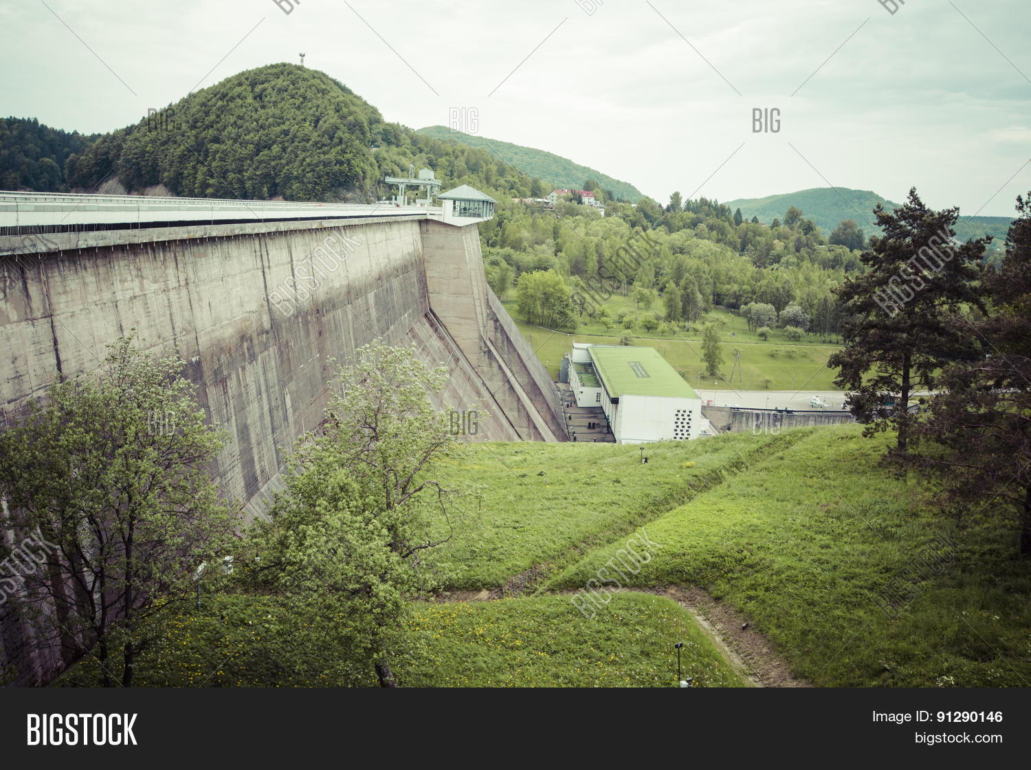 Solina Dam - Poland Image & Photo (Free Trial) | Bigstock