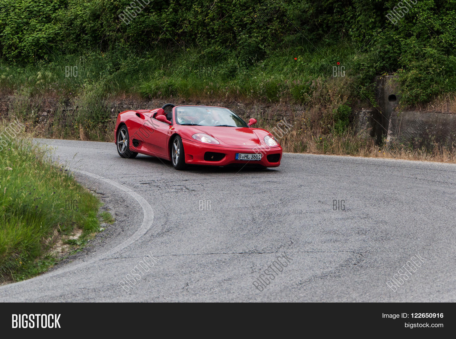 Ferrari F 15
