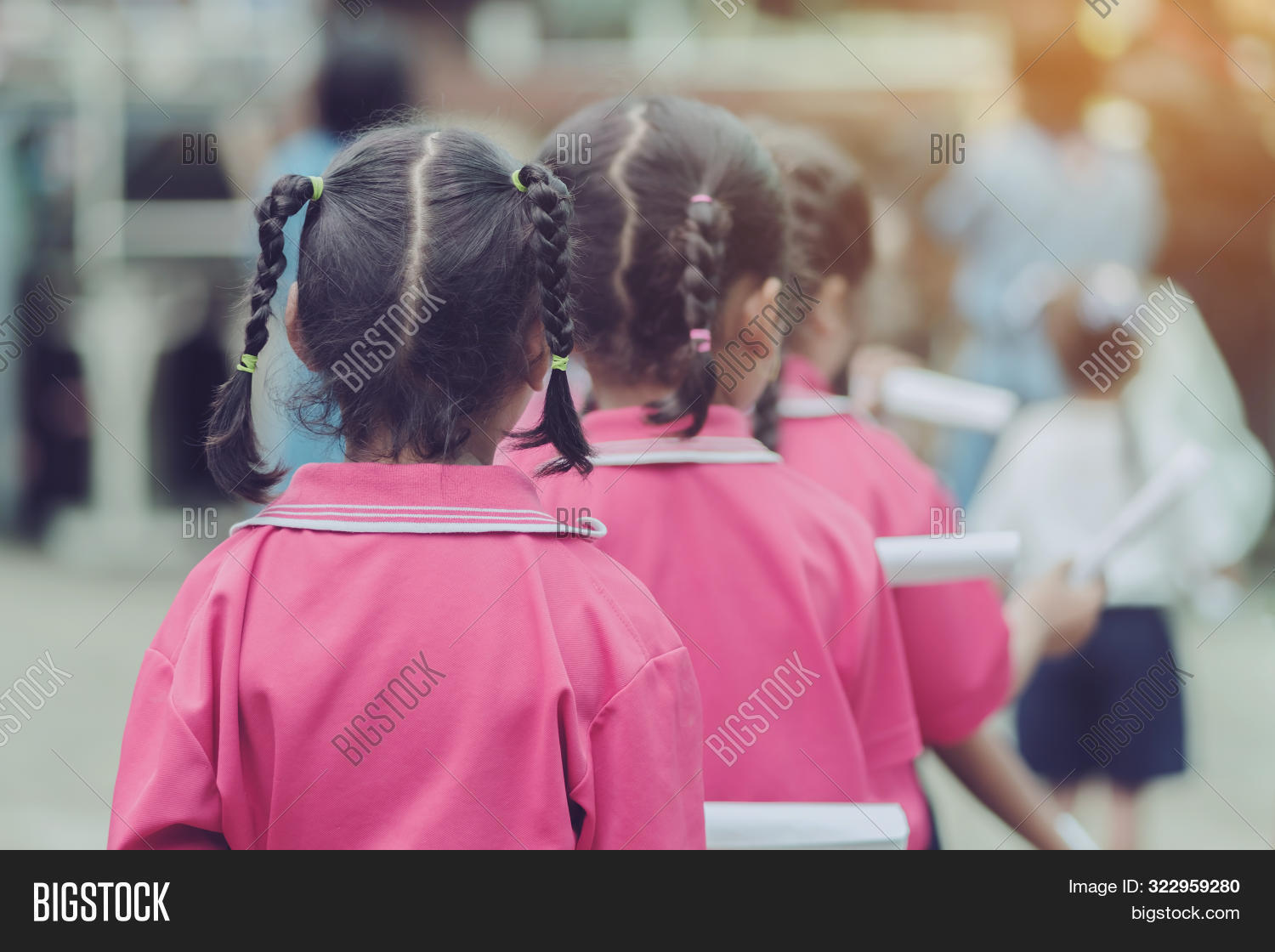 Back View Little Girls Image & Photo (Free Trial) | Bigstock