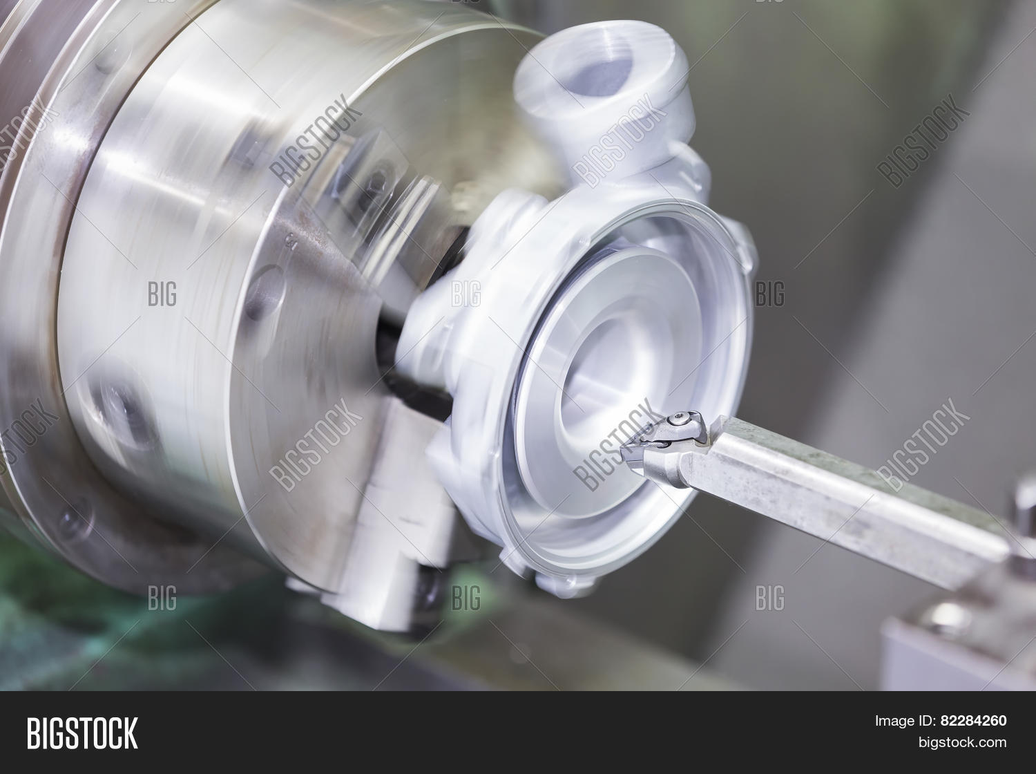 Operator Turning Image & Photo (Free Trial) | Bigstock