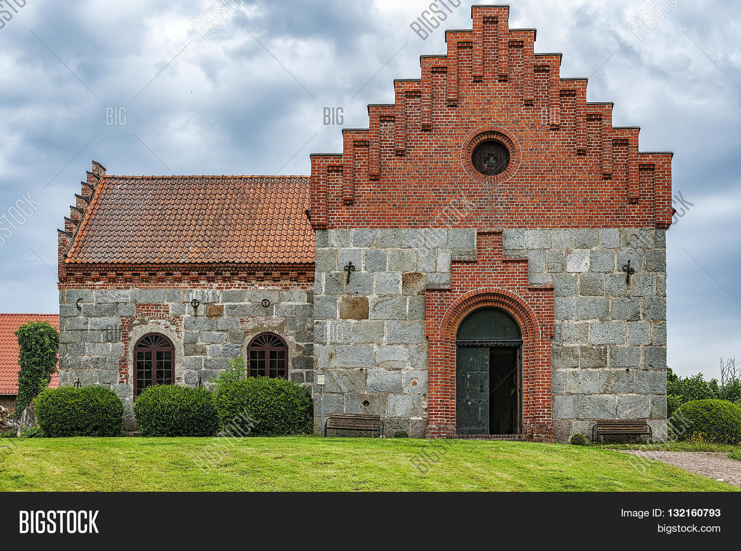 Small Private Church Image & Photo (Free Trial) | Bigstock