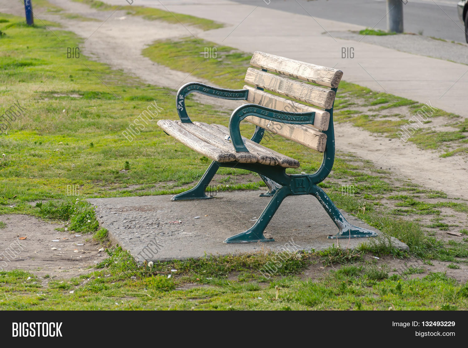View Park Bench Image & Photo (Free Trial) | Bigstock