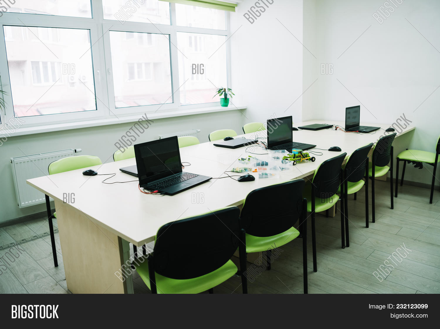 Interior Classroom Image & Photo (Free Trial) | Bigstock