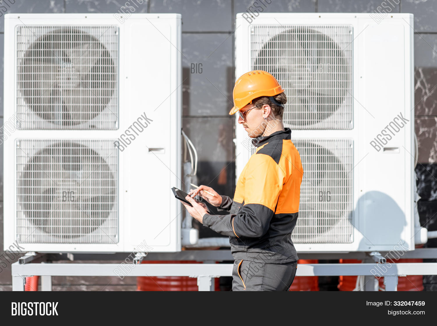 Professional Workman Image & Photo (Free Trial) | Bigstock
