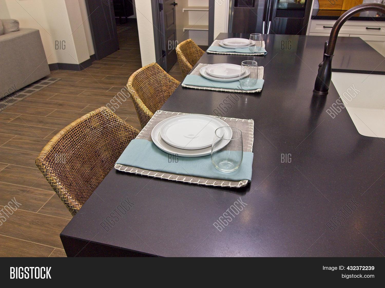 Place Settings Counter Image & Photo (Free Trial) | Bigstock