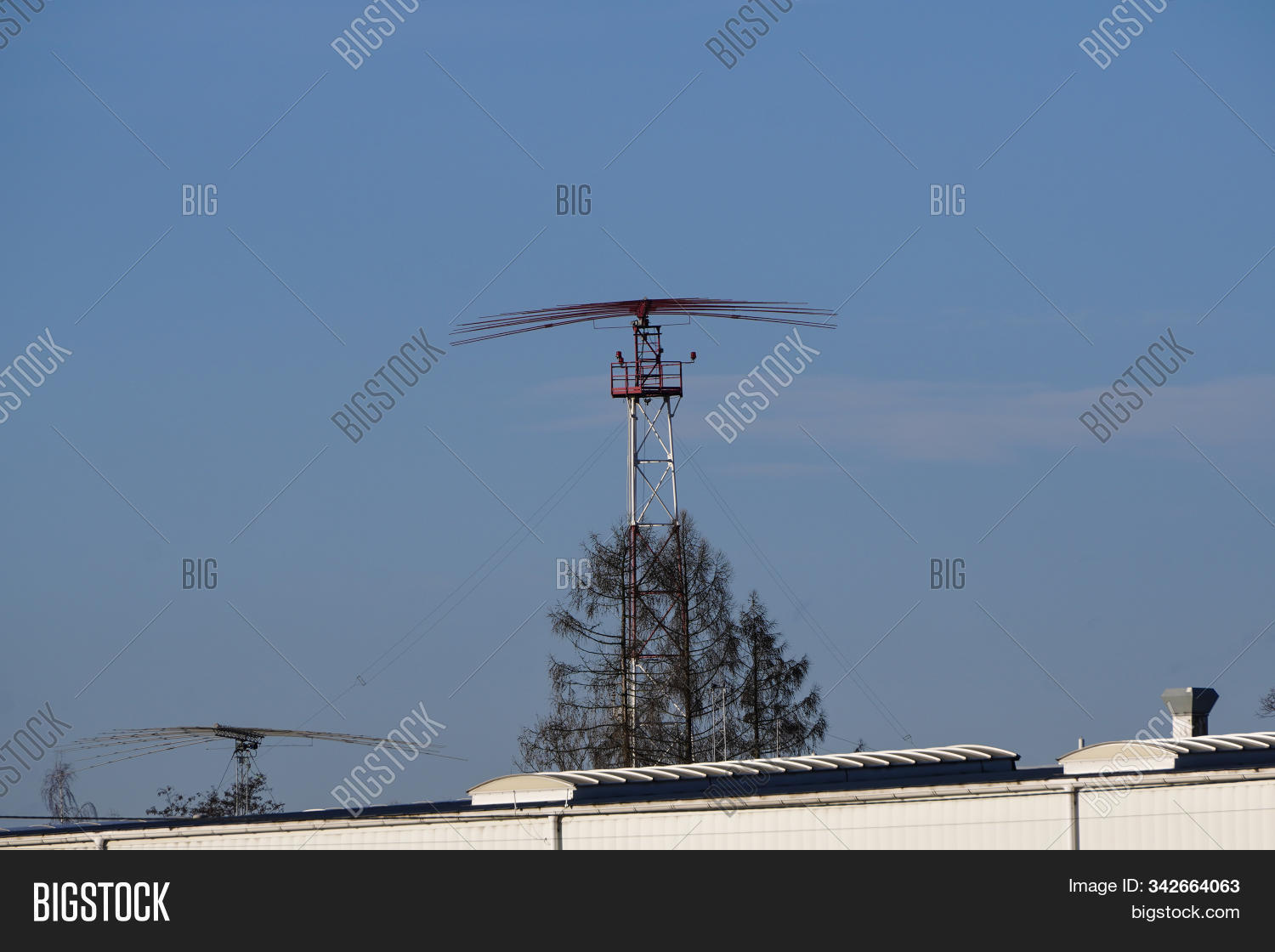 Antenna Airport, Radar Image & Photo (Free Trial) | Bigstock