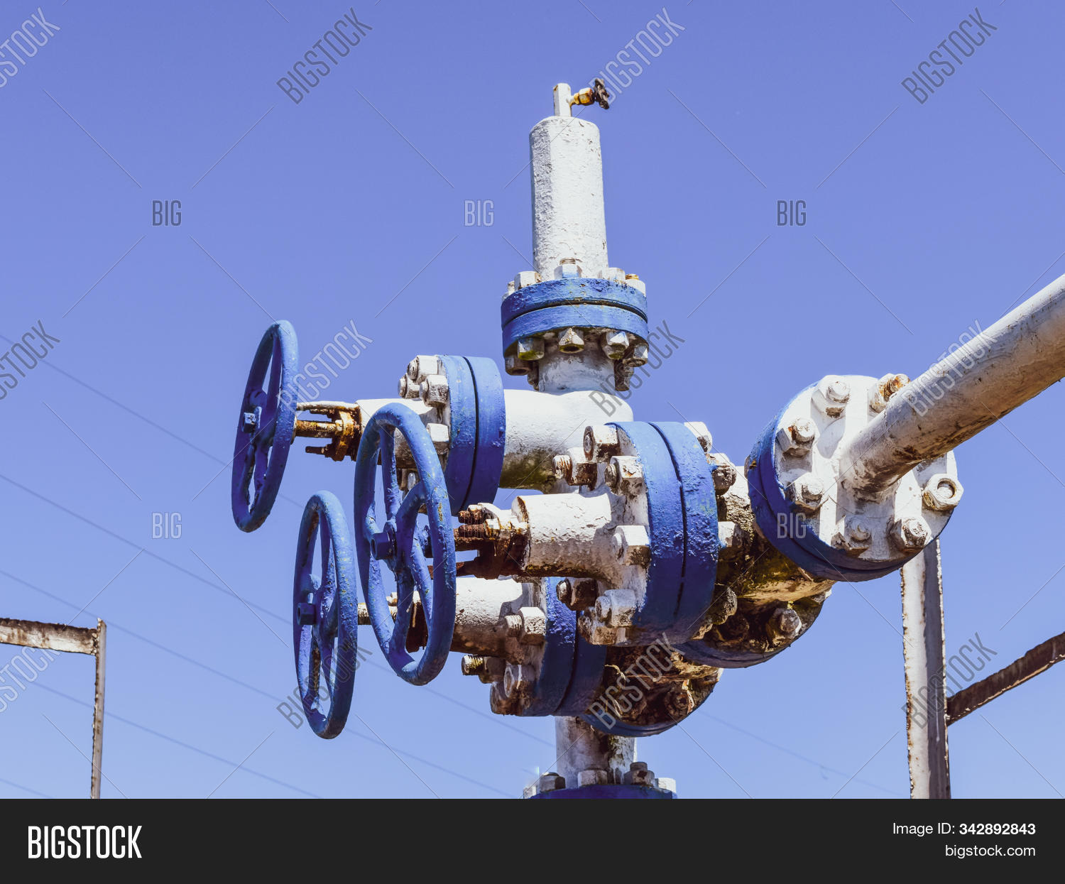 Well Water Injection Image & Photo (Free Trial) | Bigstock