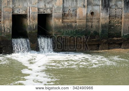 Dirty Water Flow Sewer Image & Photo (Free Trial) | Bigstock