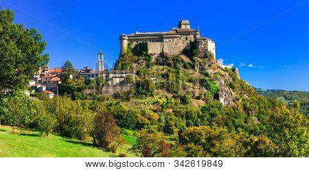 "Castello Di Bardi" - Image & Photo (Free Trial) | Bigstock