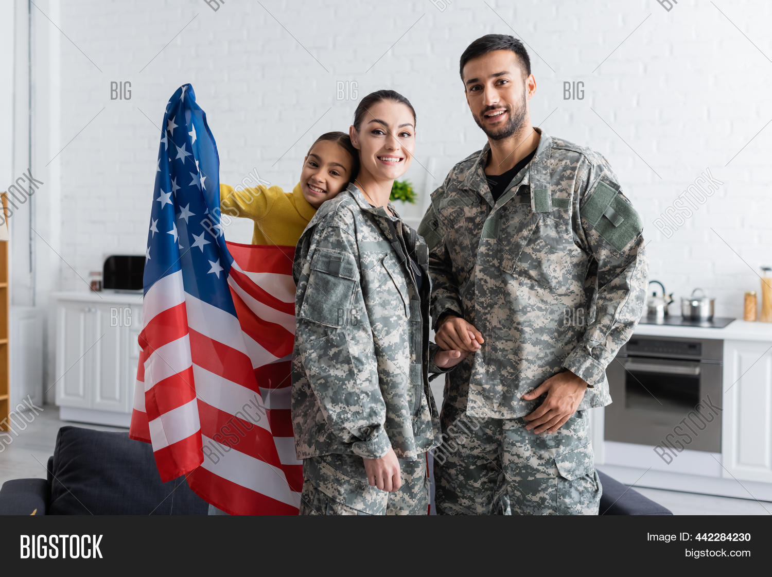 Parents Military Image & Photo (Free Trial) | Bigstock