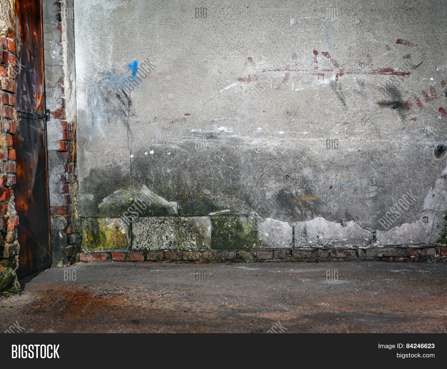 Old Empty Basement, Image & Photo (Free Trial) | Bigstock