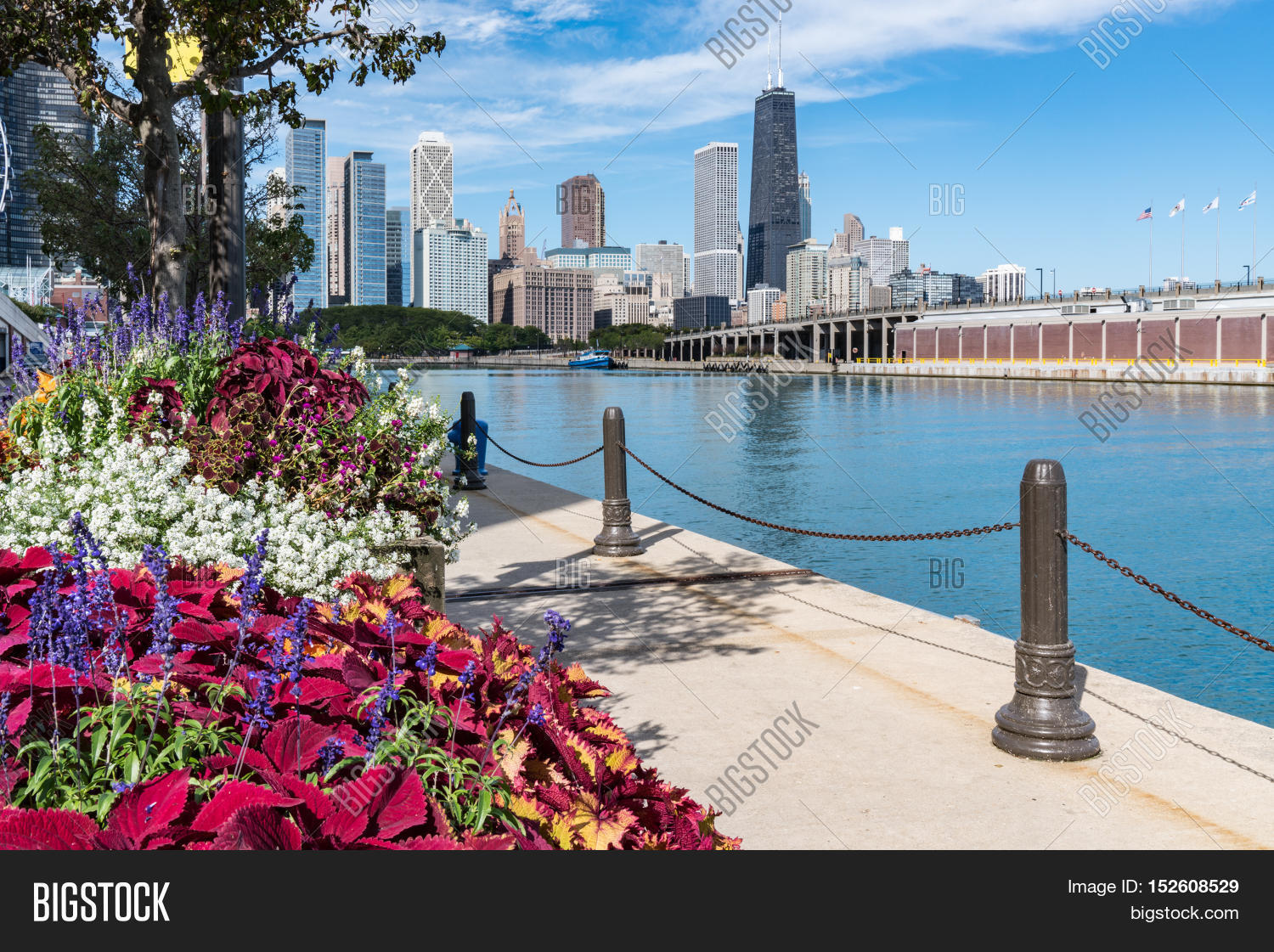 Walkway Along Chicago Image & Photo (Free Trial) | Bigstock