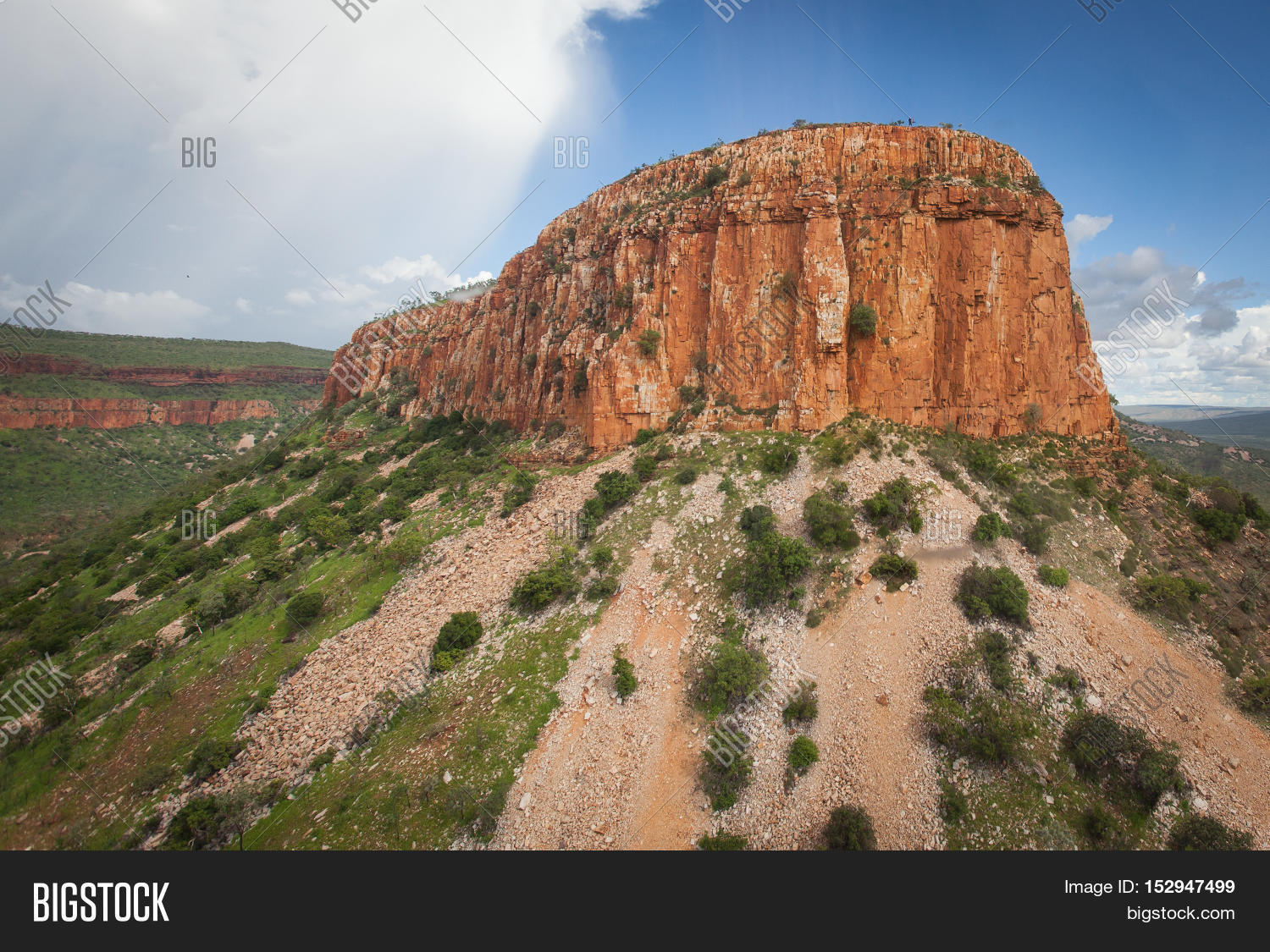Cockburn Range Near Image & Photo (Free Trial) | Bigstock