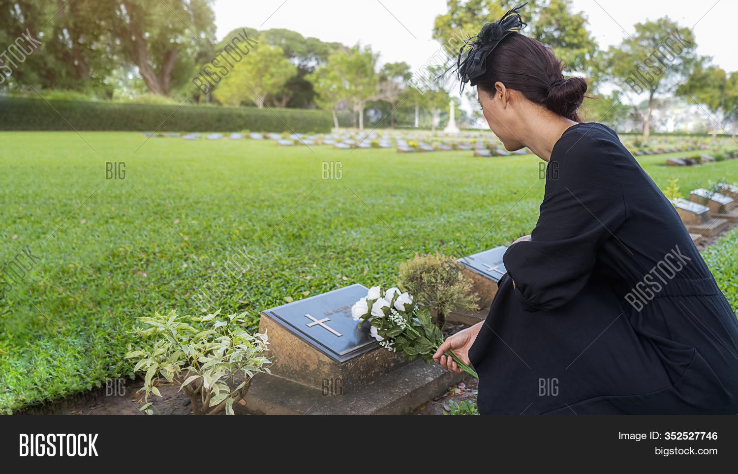 Mourning Young Woman Image & Photo (Free Trial) | Bigstock