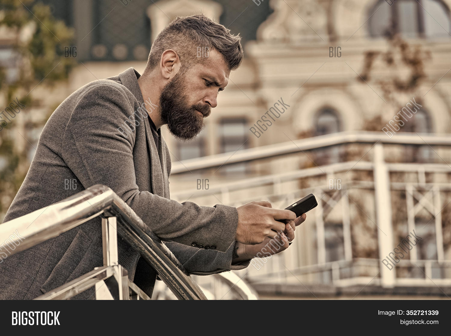 Blogging Business. Man Image & Photo (Free Trial) | Bigstock