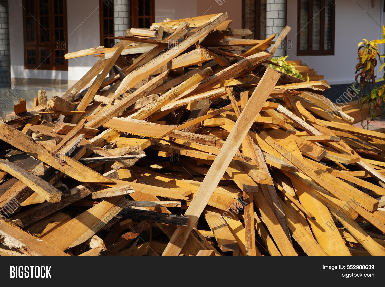 Broken Long Chunks Image & Photo (Free Trial) | Bigstock