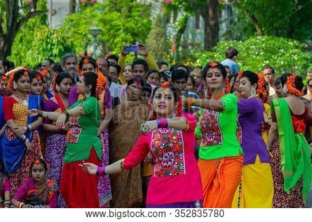 Kolkata, India - 21st Image & Photo (Free Trial) | Bigstock