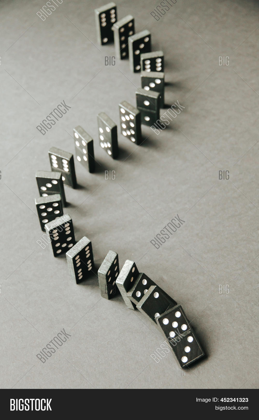 Black Dominoes Chain Image & Photo (Free Trial) | Bigstock
