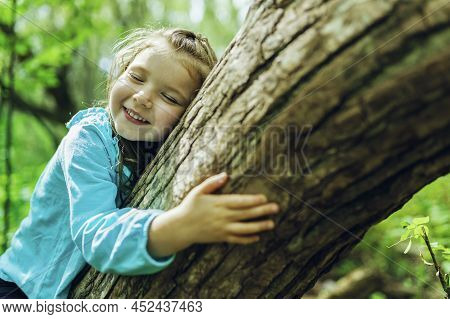 Little Girl On Tree Image & Photo (Free Trial) | Bigstock