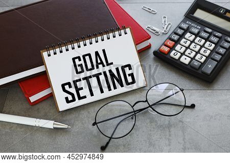 Goal Setting. 图片和照片（免费试用） | Bigstock