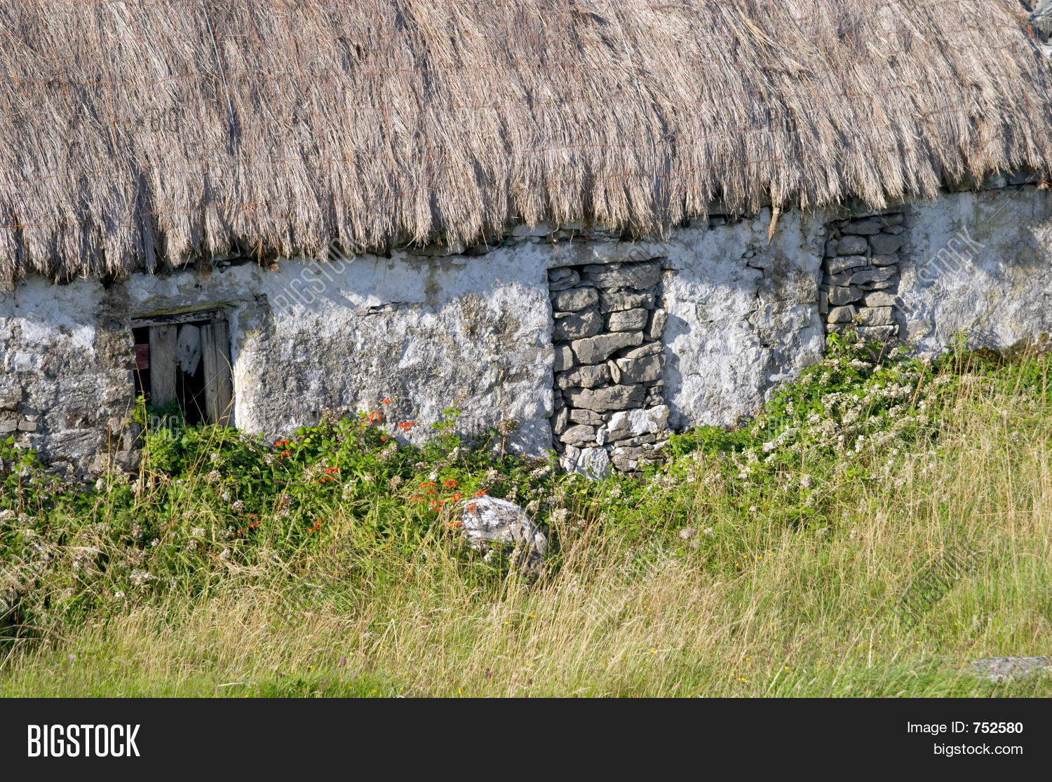 Irish Country House Image & Photo (Free Trial) | Bigstock