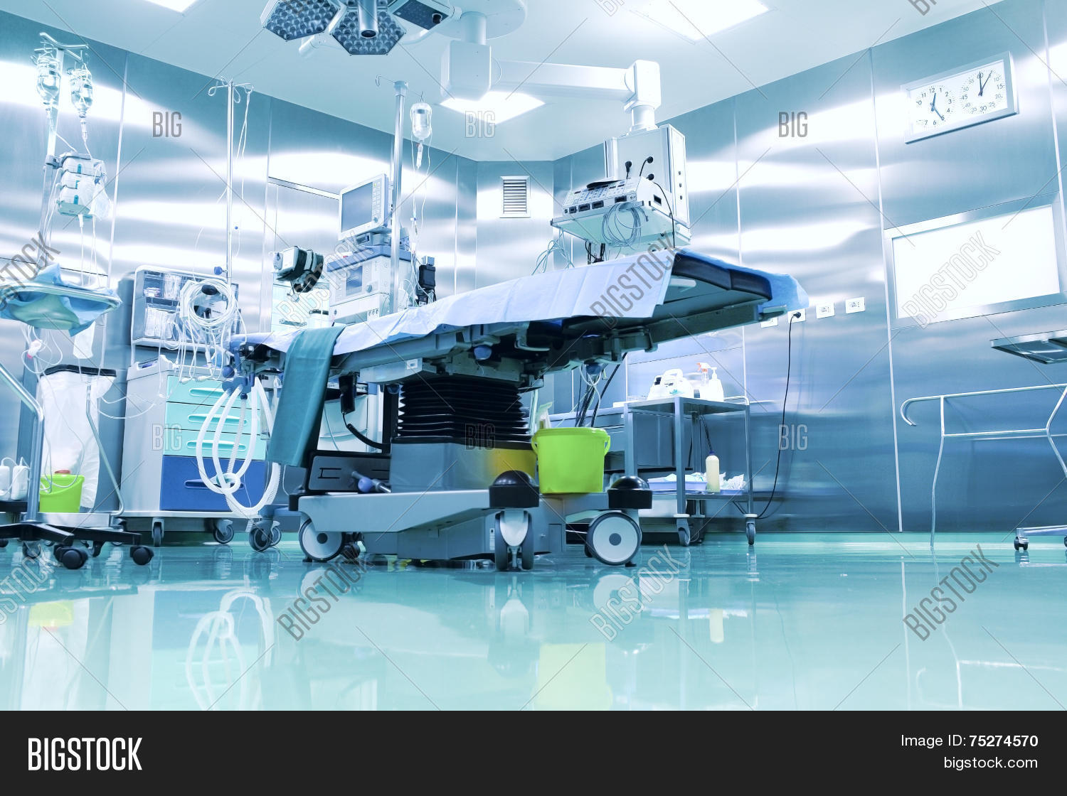 Operating Room Modern Image & Photo (Free Trial) | Bigstock