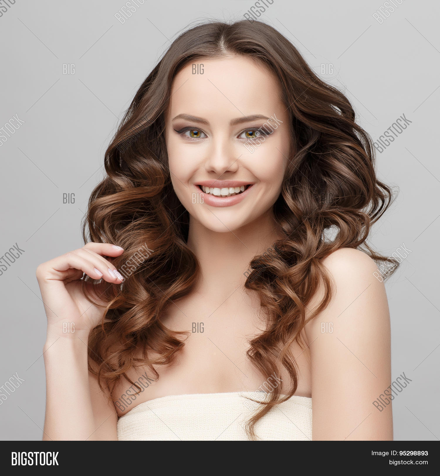 Beautiful Woman Clean Image & Photo (Free Trial) | Bigstock