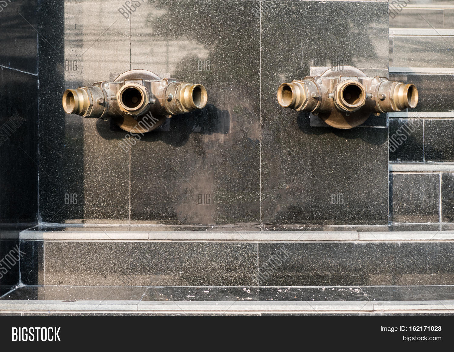 Wall Mounted Fire Image & Photo (Free Trial) | Bigstock