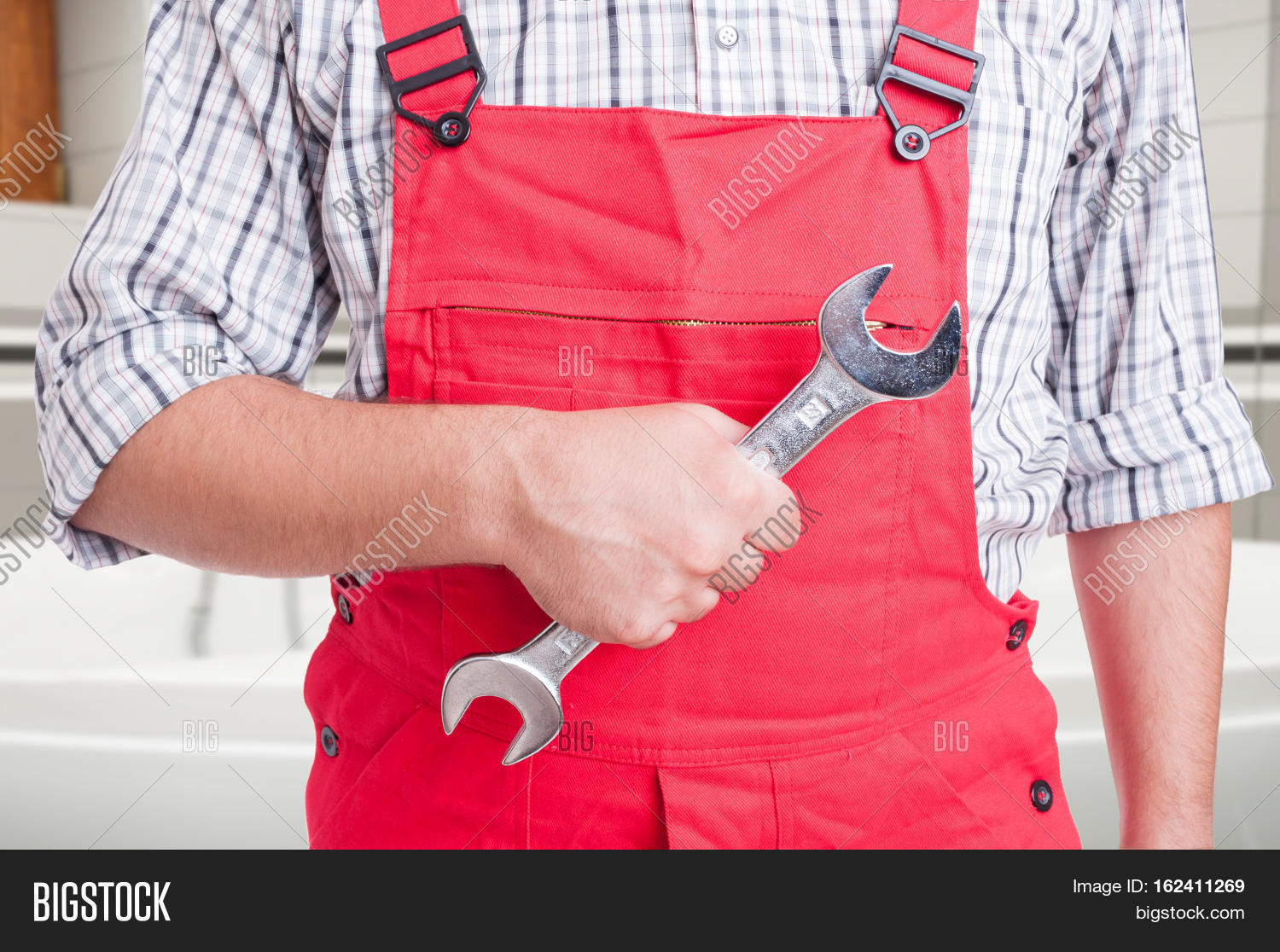 Male Fitter Holding Image & Photo (Free Trial) | Bigstock