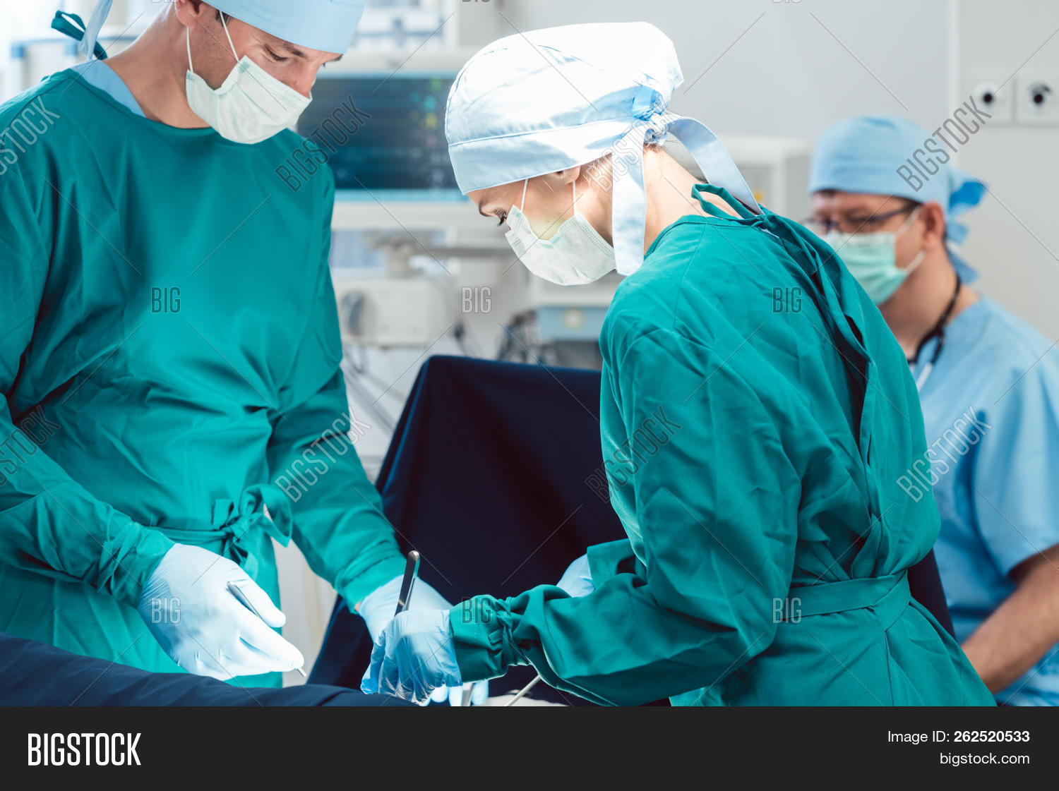 Doctors Surgeons Image & Photo (Free Trial) | Bigstock