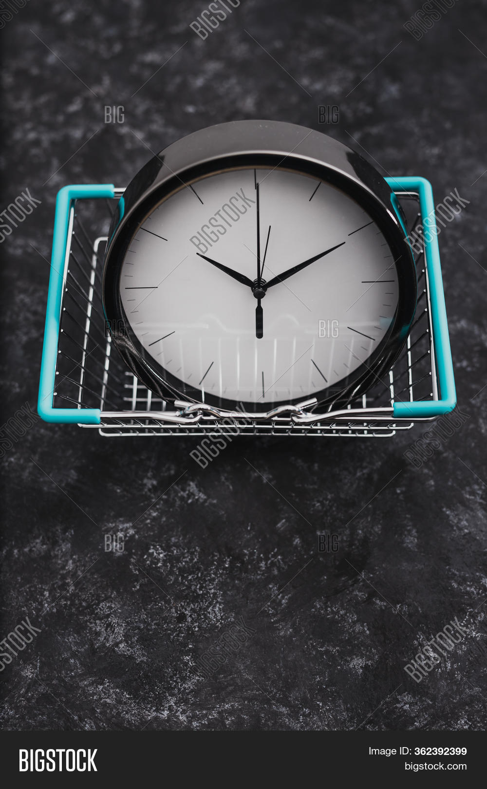 Flash Sales Time Image & Photo (Free Trial) | Bigstock