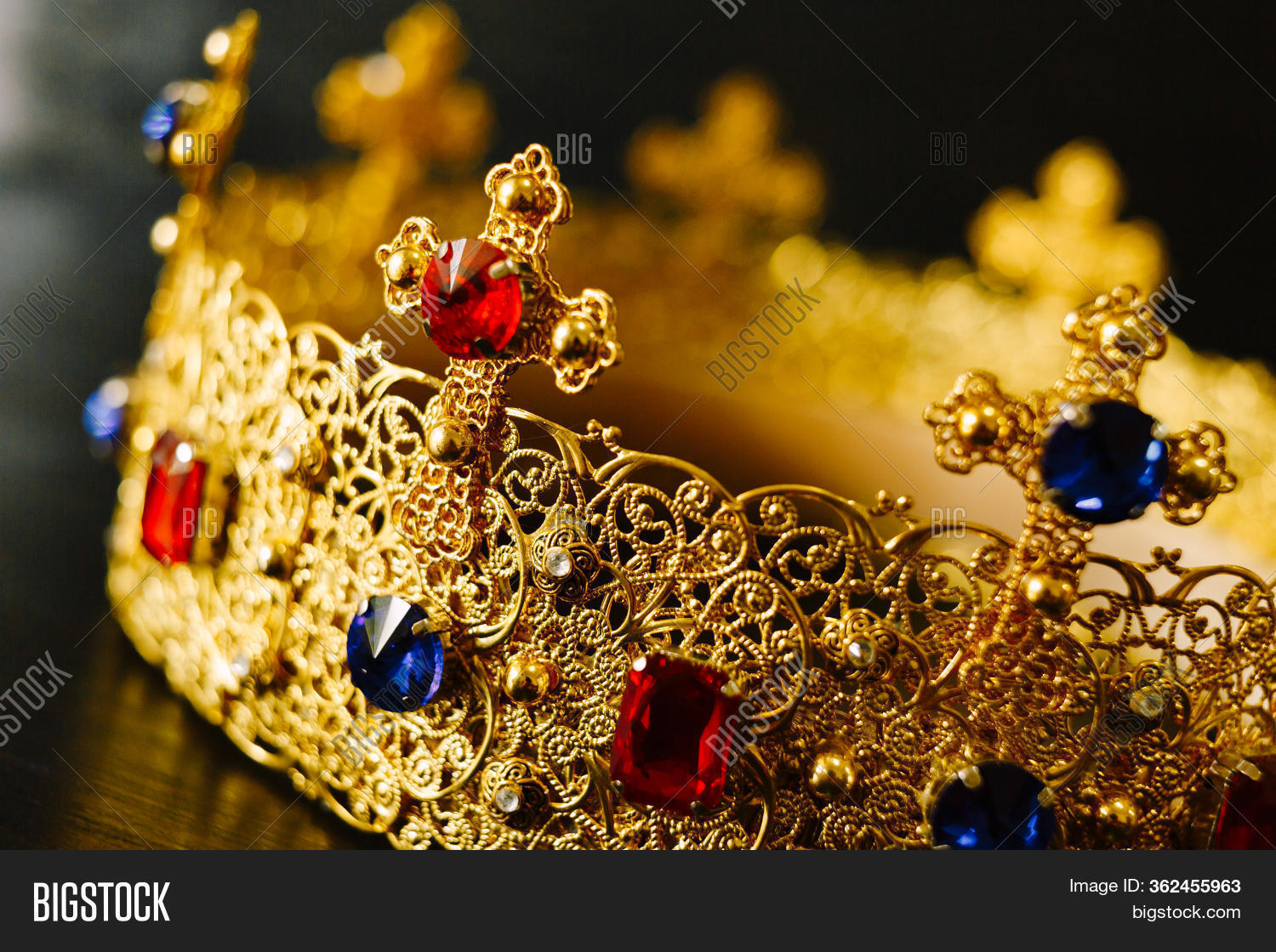 Golden Crown Encrusted Image & Photo (Free Trial) | Bigstock