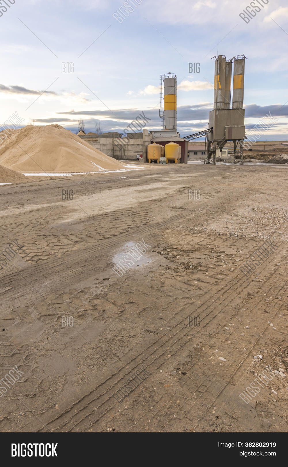 Quarry Extraction Sand Image & Photo (Free Trial) | Bigstock
