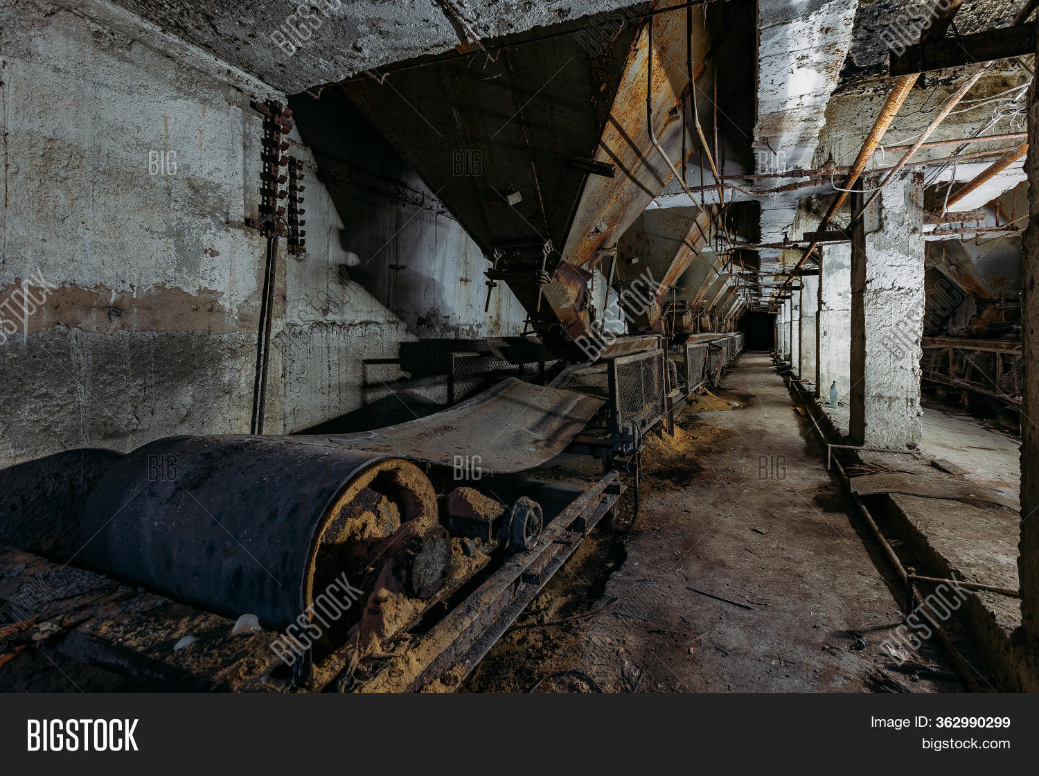 Abandoned Cement Image & Photo (Free Trial) | Bigstock