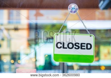 Closed Banner Sign Image & Photo (Free Trial) | Bigstock